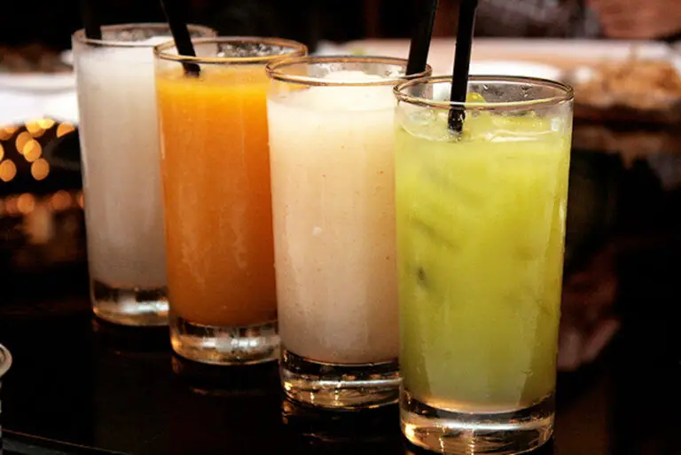 17 Unique Malay Drinks to Quench Your Thirst - The Roaming Fork