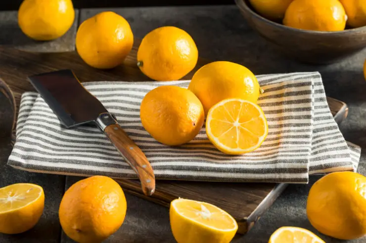 23 Exotic Chinese Fruits to Try on Your Travels - The Roaming Fork