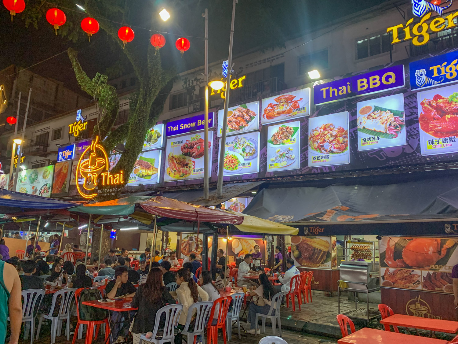 Food Travel: Best Tips for Planning a Food Trip - The Roaming Fork