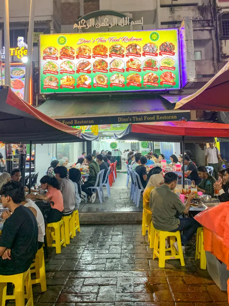 Jalan Alor Food Street - Must Visit for Foodies - The Roaming Fork