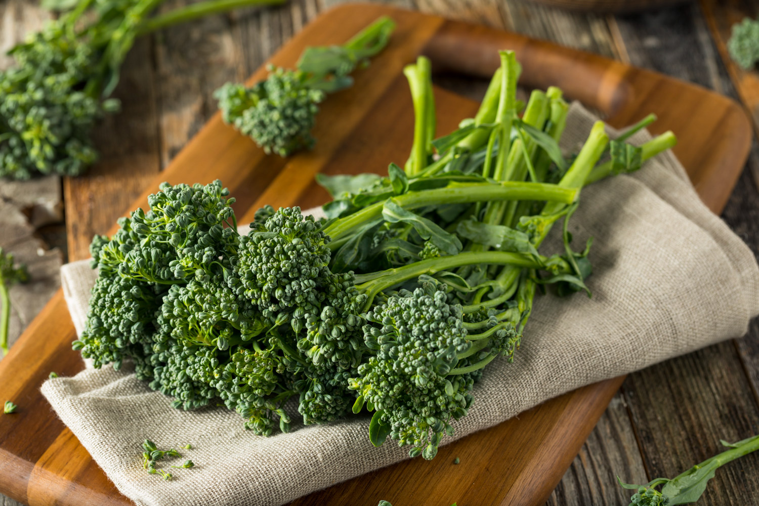 Substitute for Broccoli Rabe: 10 Best Alternatives - The Roaming Fork