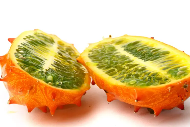18 Orange Colored Fruits You'll Love - A Comprehensive List - The ...